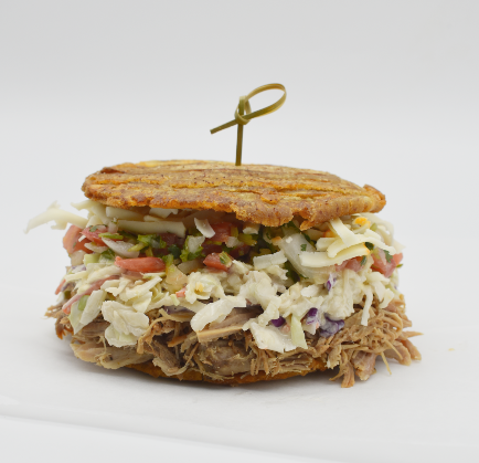 patacon venezolano de pollo